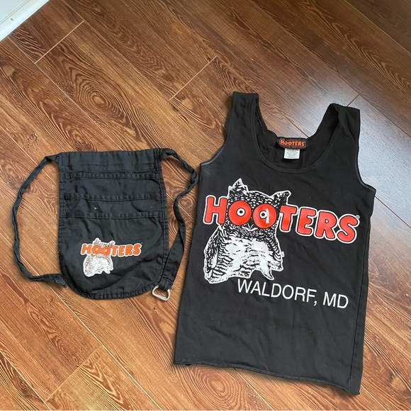 Hooters | Tops | Hooters Girl Uniform Outfit Costume Tank Top And Pouch ...